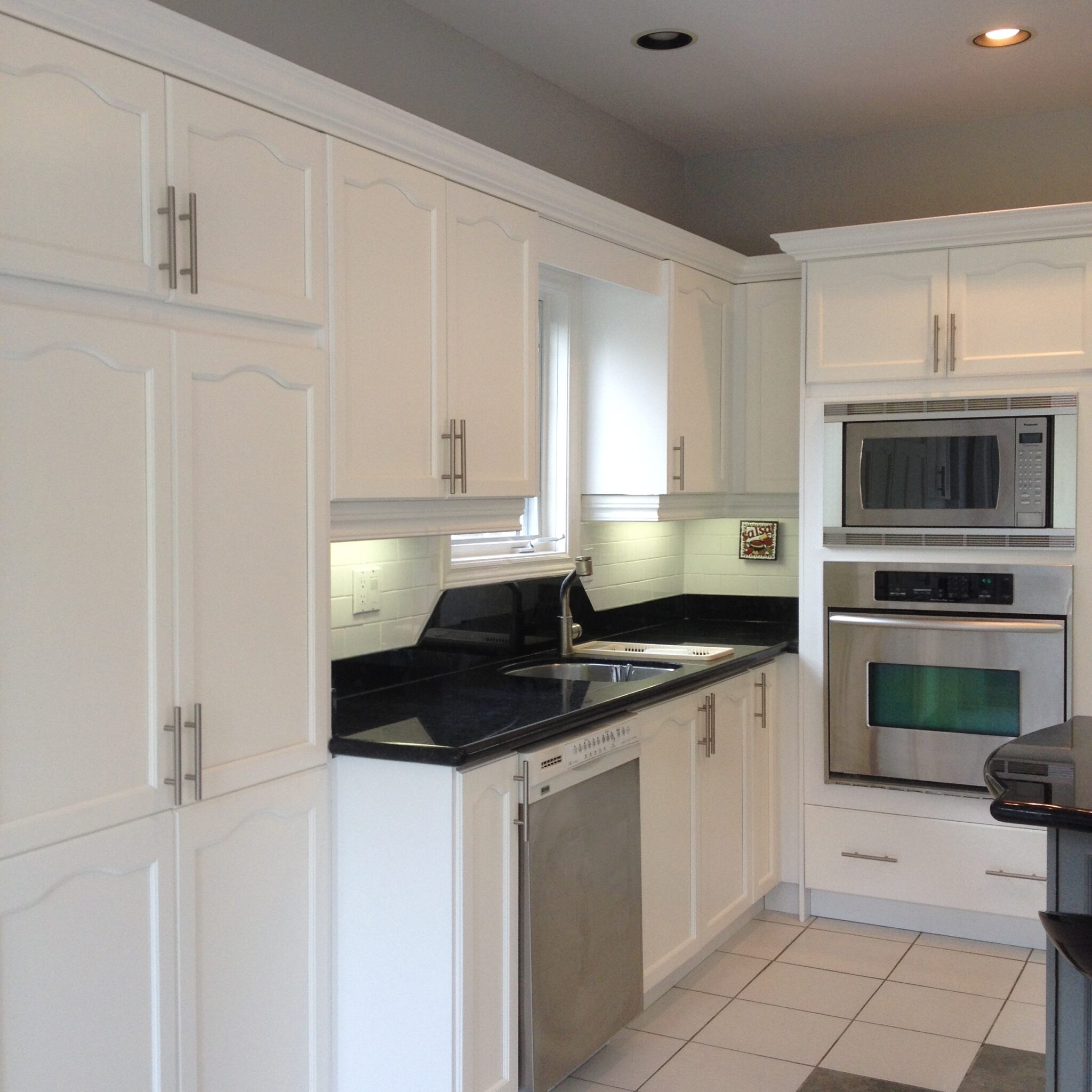 Professional Kitchen Cabinet Painting and Refinishing - Sharrard ...